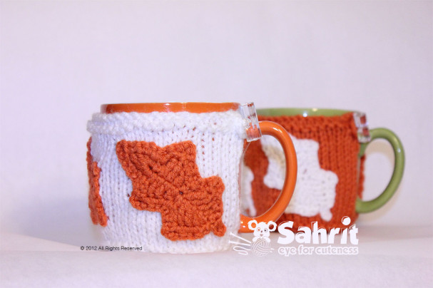 Fall Cozy Mug Cover With Leaves | Sahrit in Wonderland